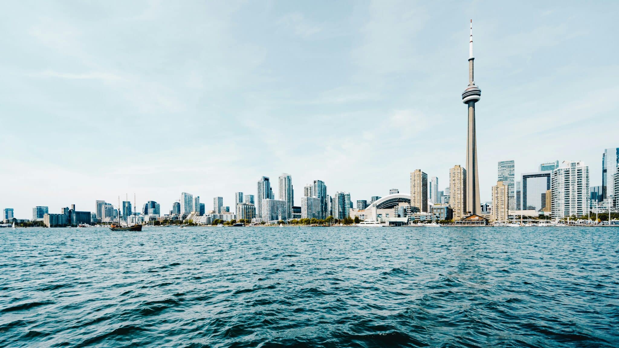 Toronto in Summer: 18 Best Things to Do (2025) | Zutell Travels